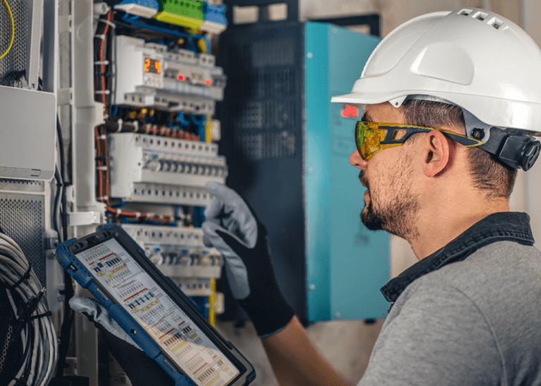 Wiluna Gold Mine Macroview Scada Installation - Scadalectric Automation